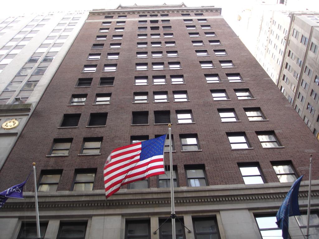 Blackstone Scores $99M Financing Package for 44 Wall Street From ...