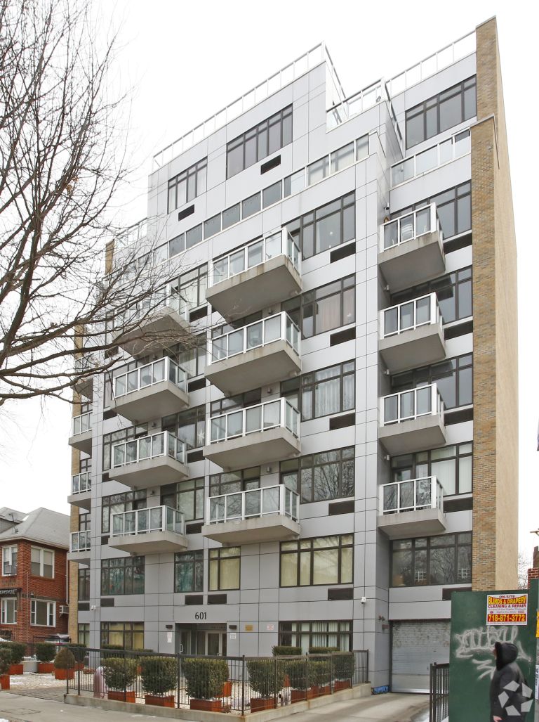 Meridian Properties Buys Resi Building in Ditmas Park for Roughly $20M ...