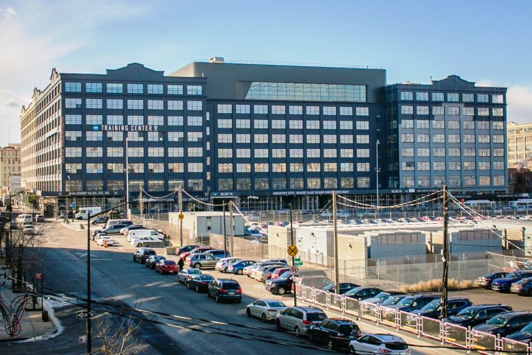 Forty Developers and Organizations Vie for New Amazon HQ in New York ...