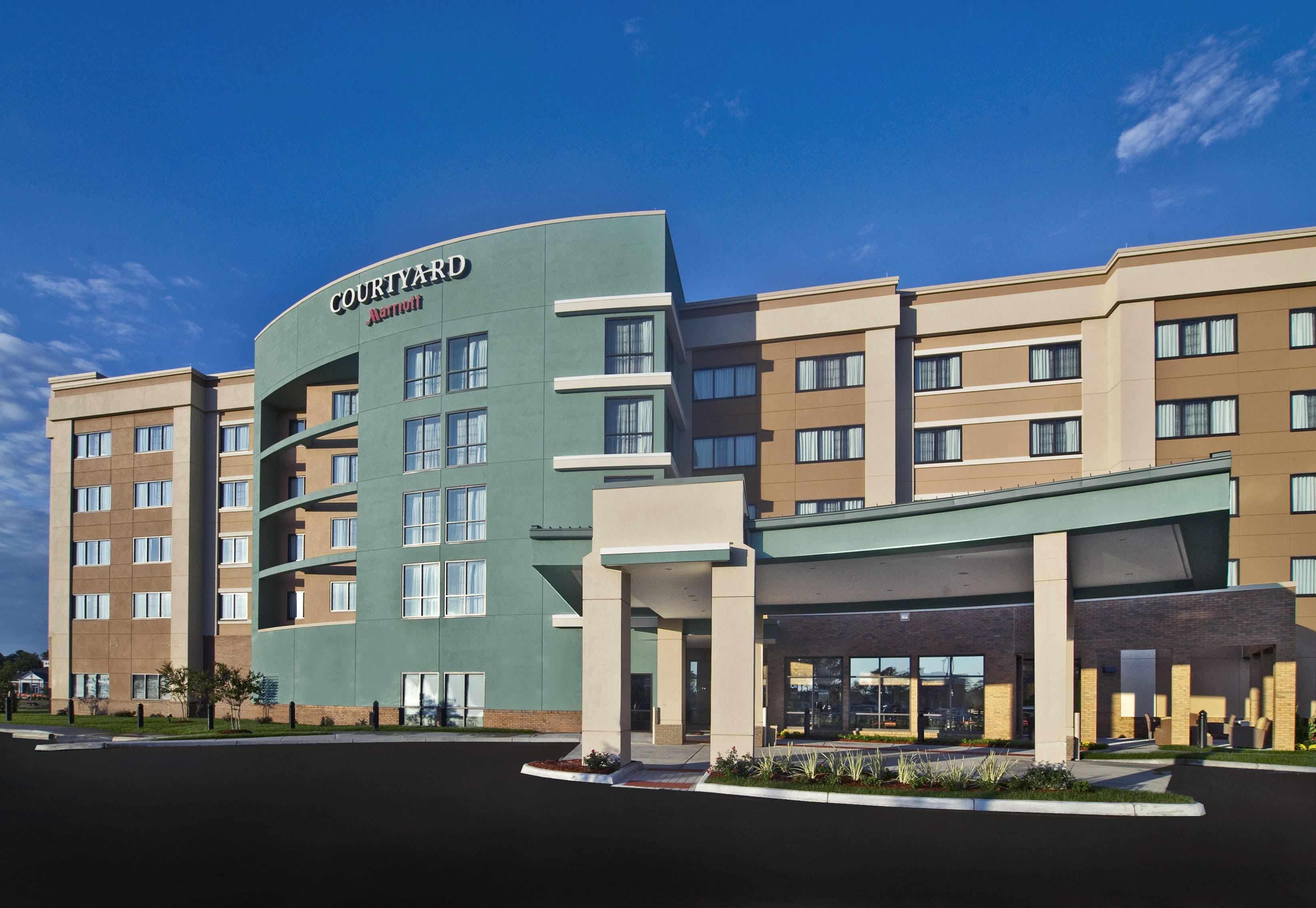 BofA, Wells Lend $648M to Refi Dozens of MCR Hotels – Commercial Observer