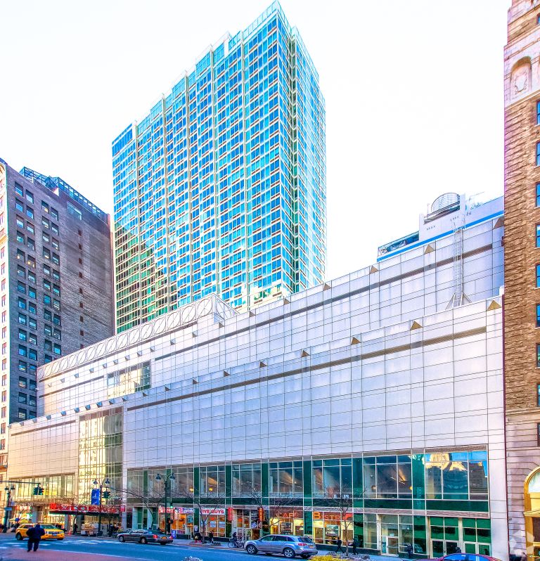 AMC Stays Put in 95K-SF Theater on 34th Street – Commercial Observer