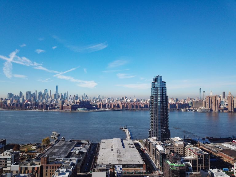 Greenpoint Waterfront Site Hits the Market Asking $165M – Commercial ...