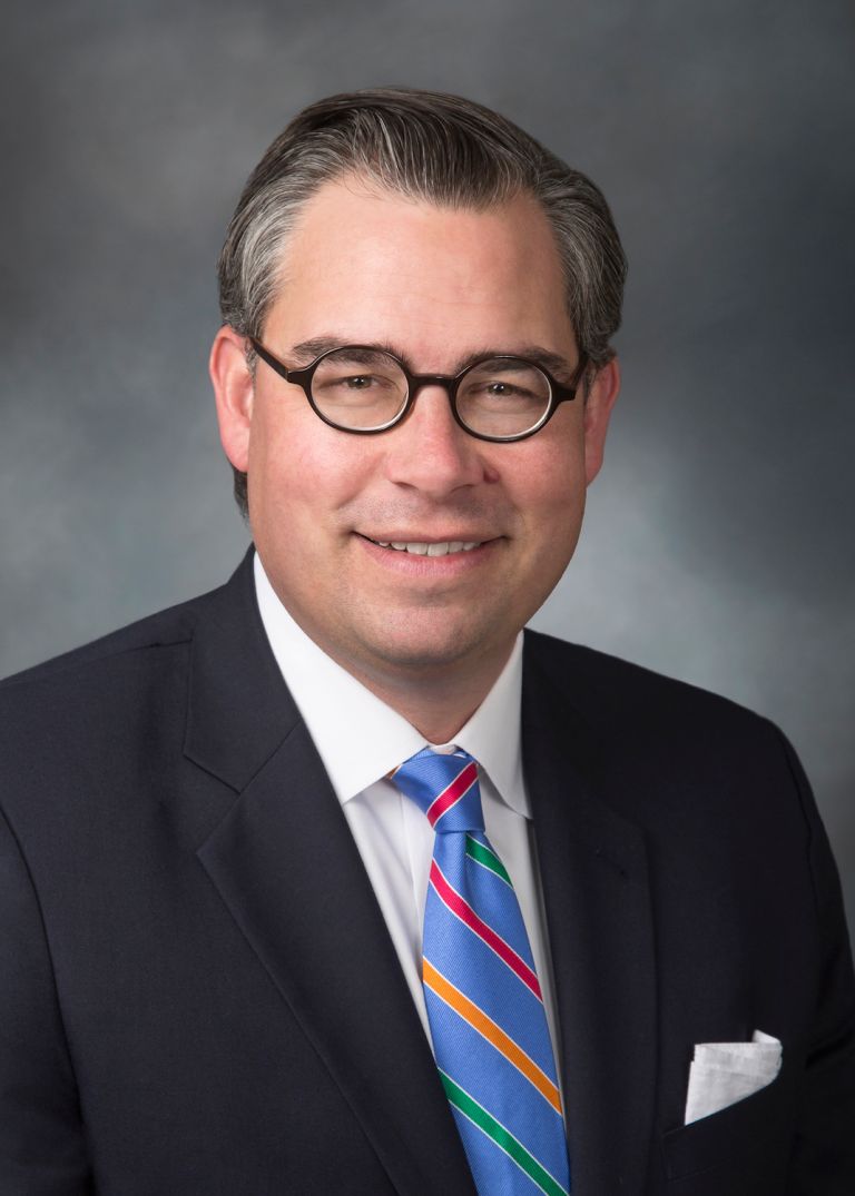 Q&A: CREFC’s Justin Ailes Is the Lobbyist Par Excellence of the Finance ...