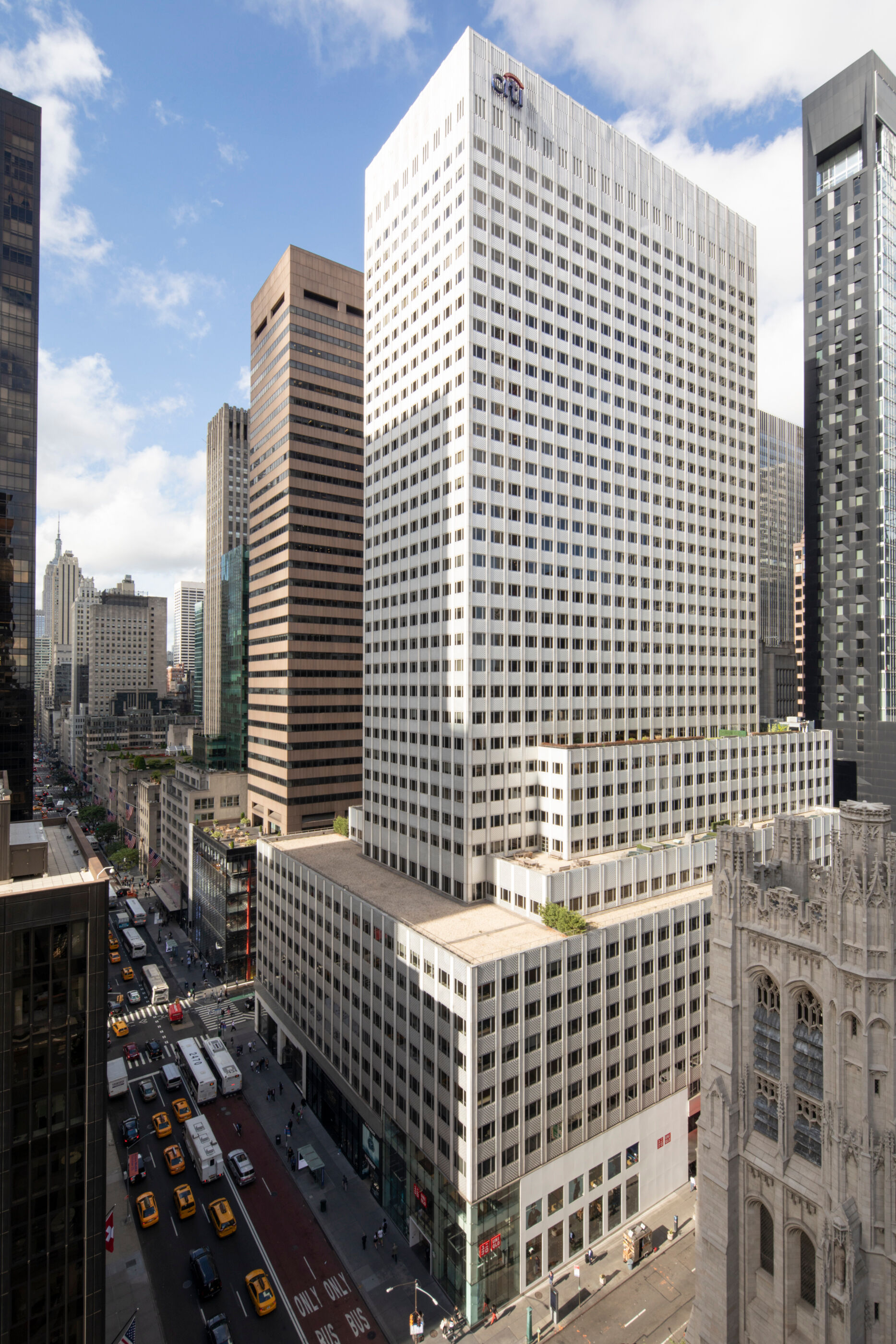 Brookfield Properties Rebuilds a Troubled Midcentury Icon at 660 Fifth ...