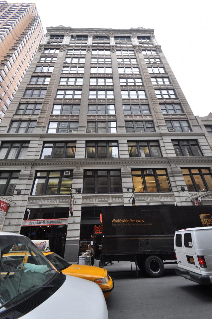 ID Card Company Idesco Renews at 37 West 26th Street – Commercial Observer