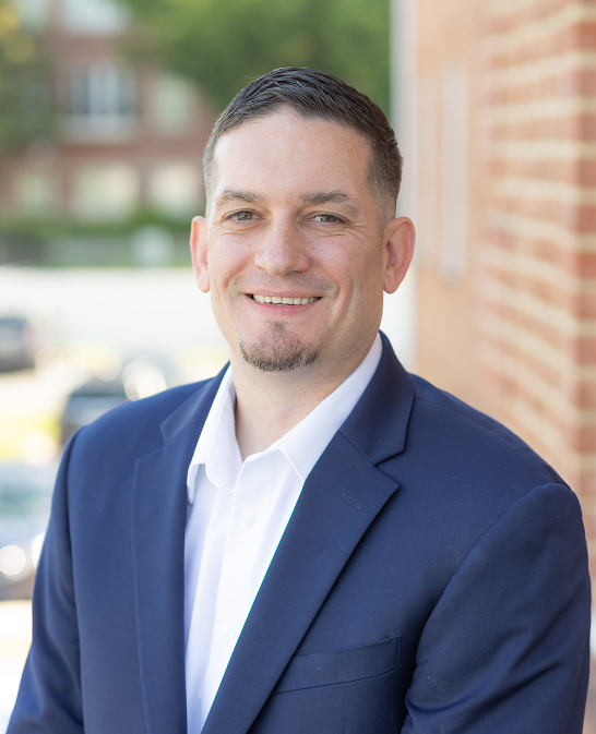 MacKenzie Real Estate Taps Bryan Herr as Sales, Leasing Vice President ...